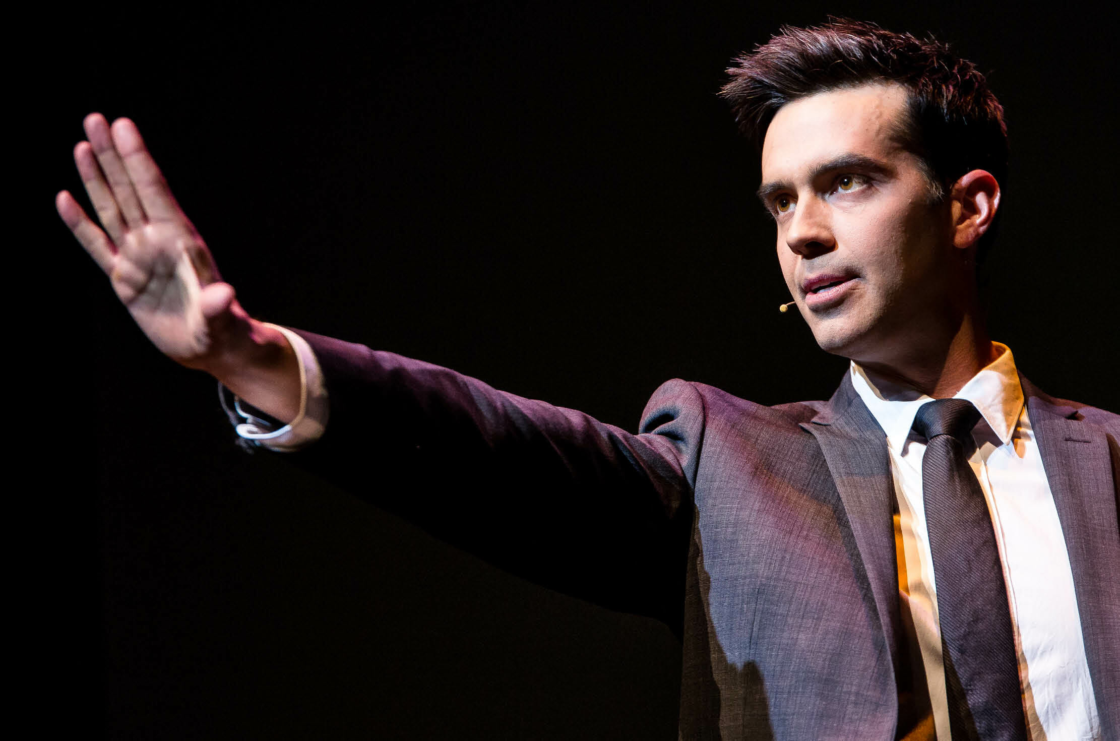 Michael Carbonaro to Bring Brand-New Magic Tour to South Florida - OCQ