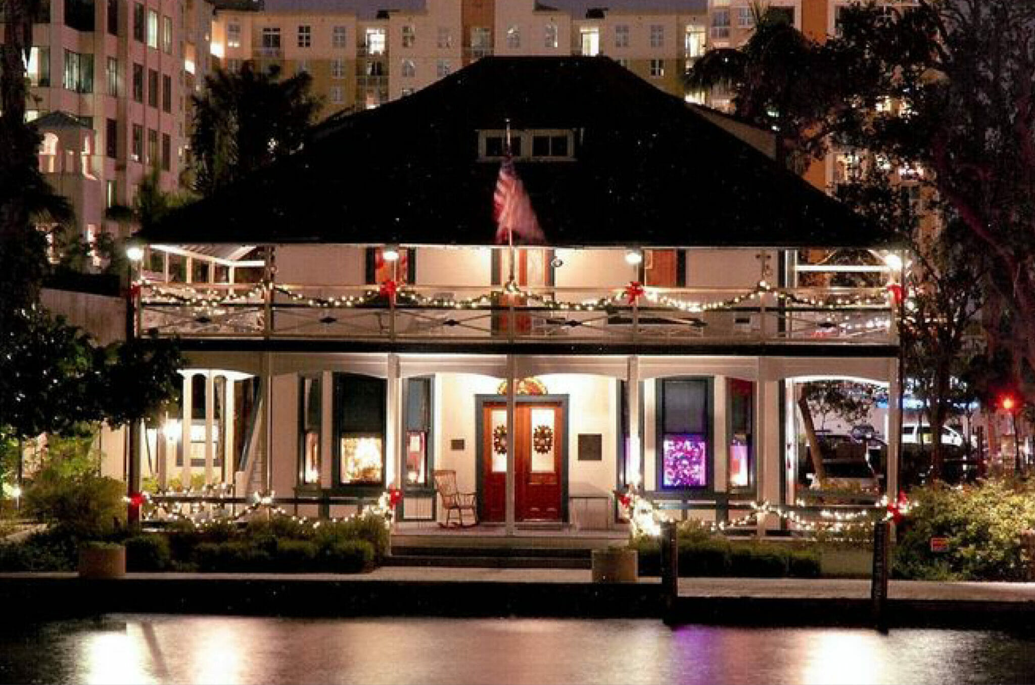 Dates Announced for Victorian Christmas Tours at Historic Stranahan ...