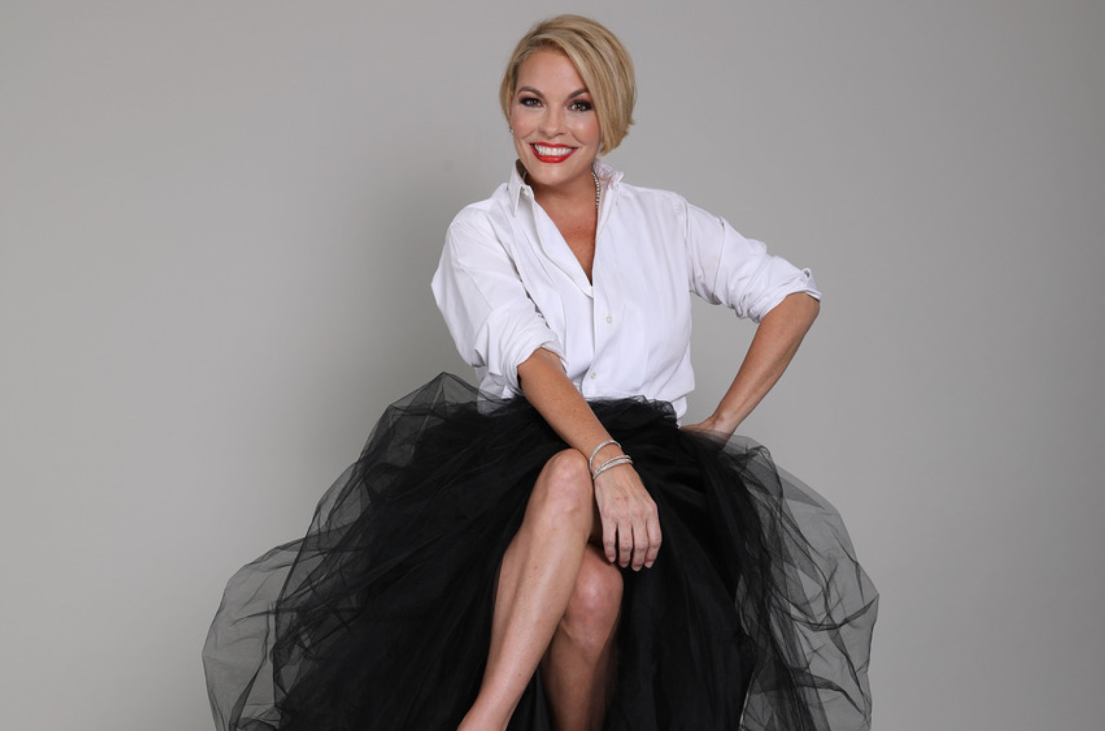 NYC Cabaret Star Anne Steele Comes to Sunshine Cathedral - OCQ