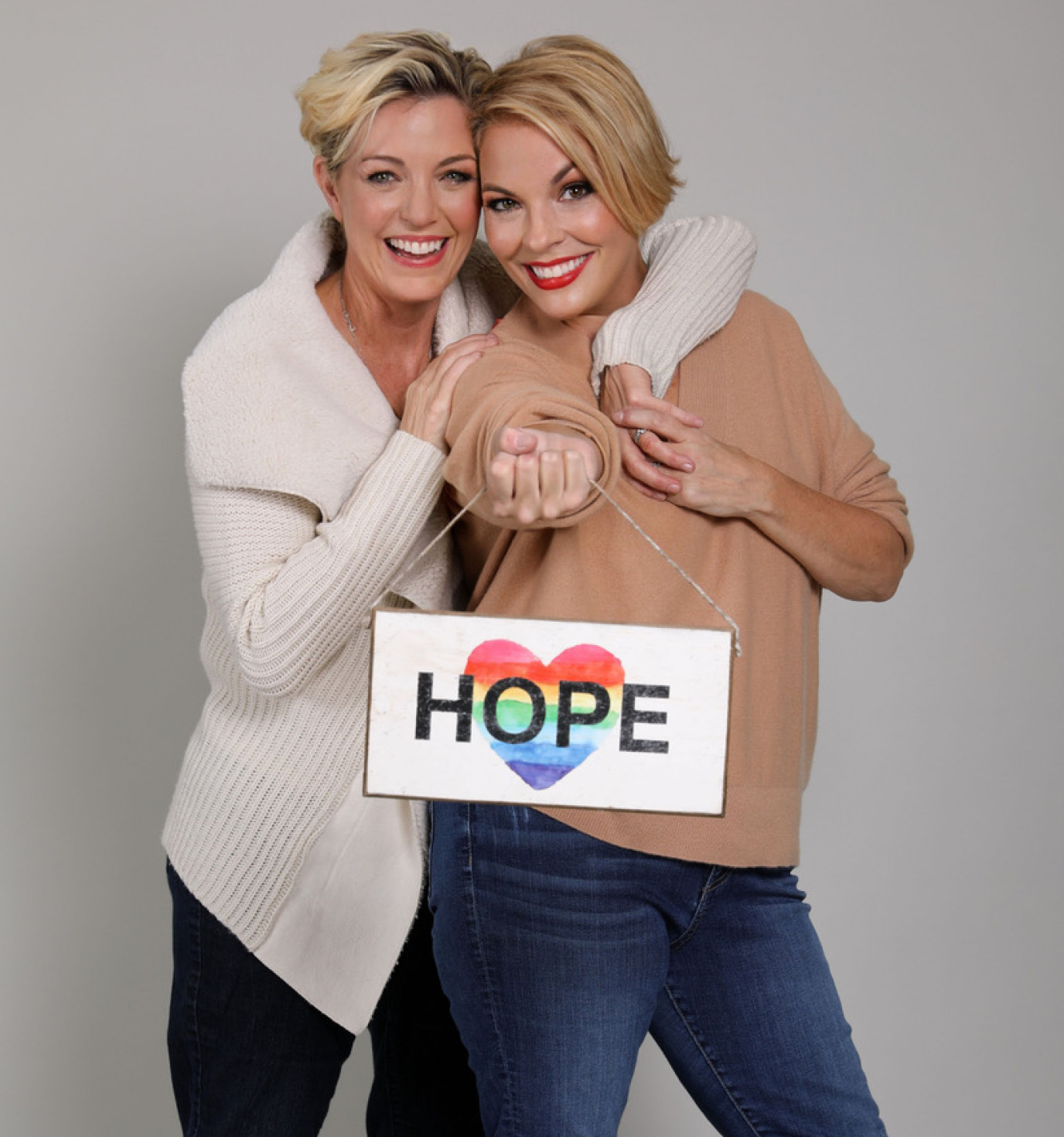 NYC Cabaret Star Anne Steele Comes to Sunshine Cathedral - OCQ