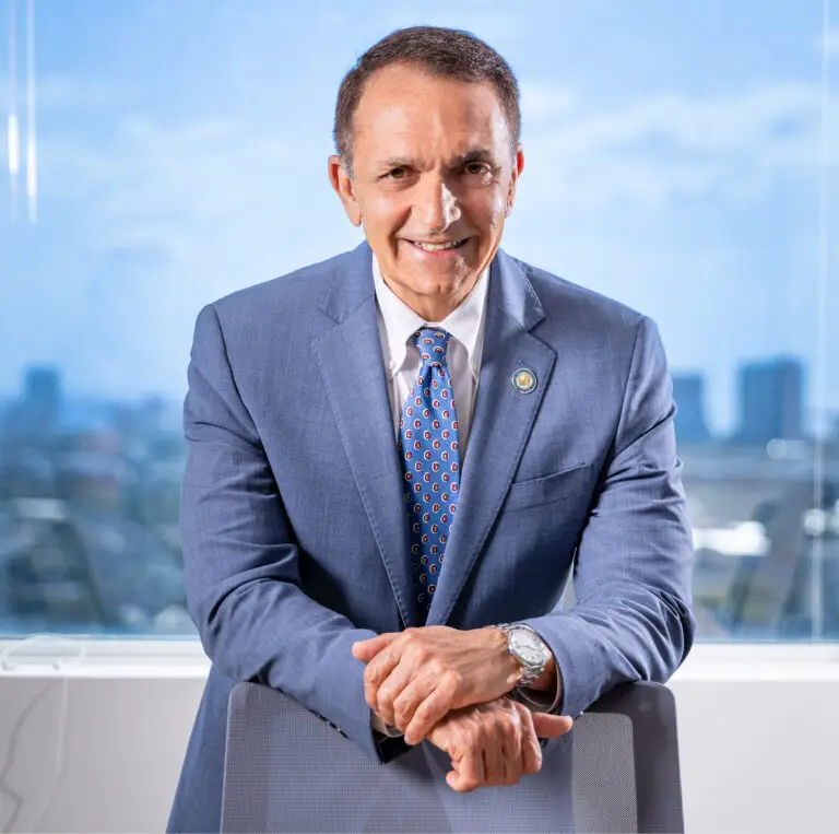 Mayor Trantalis Makes History While Forging Ahead - OCQ