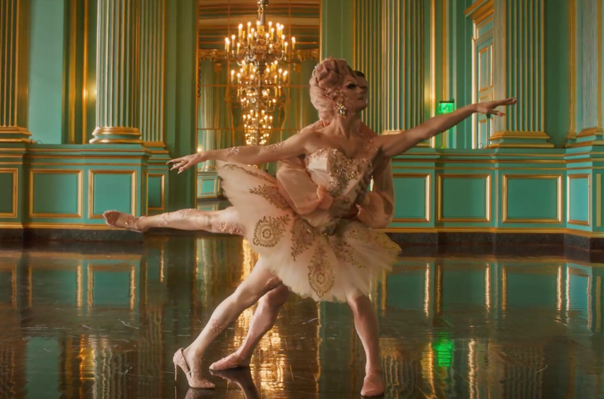 ‘Drag Race’ Star Lady Camden Talks New Documentary Film ‘Lady Like’ - OCQ