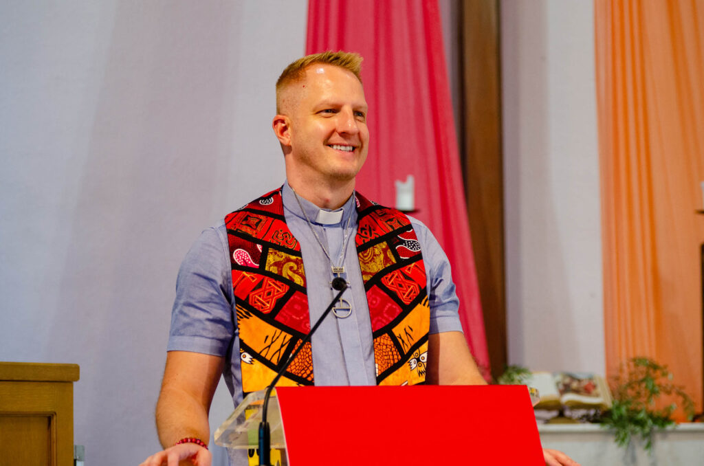 Pastor Aaron Leads with Love at UCC Fort Lauderdale - OCQ