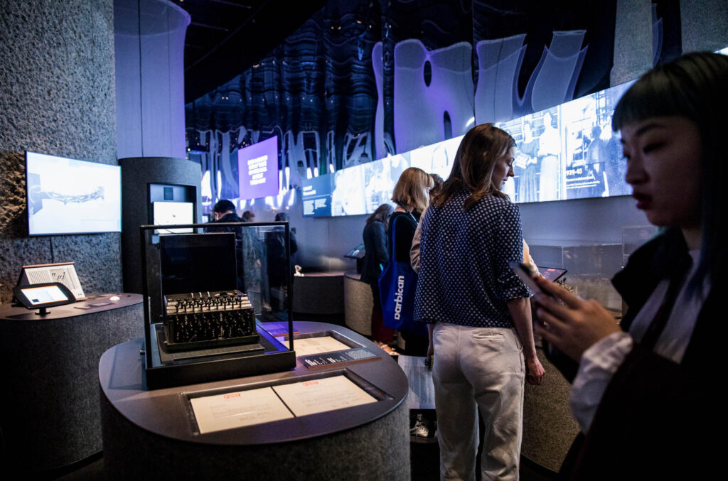 Frost Science Adds “U” To “AI” With Interactive Exhibit - OCQ
